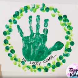 Handprint Shamrock Wreath St. Patrick's Day Craft - Zippi Kids